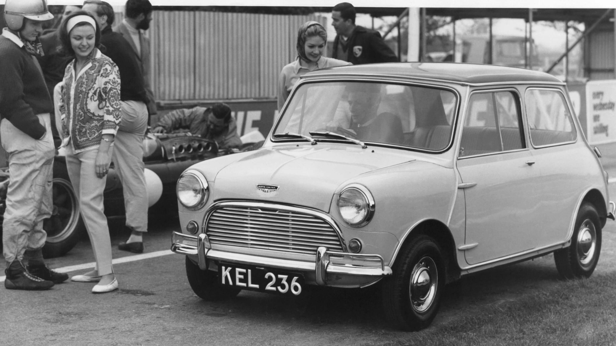 The History of the Classic Mini Cooper: From Humble Beginnings to ...